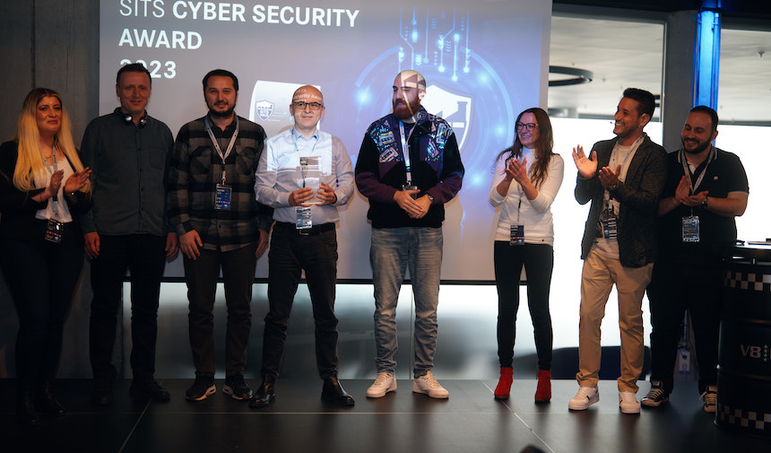 Mercedes-Benz Türk ‘Cyber Security for OT 2023’ zirvesinden ödülle ...